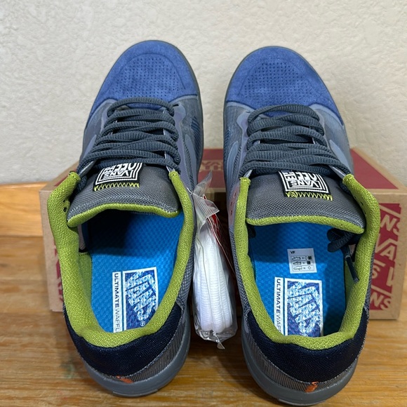 Vans | Shoes | Vans Evdnt Rw Ultimate Waffle Color Wheel Navy | Poshmark